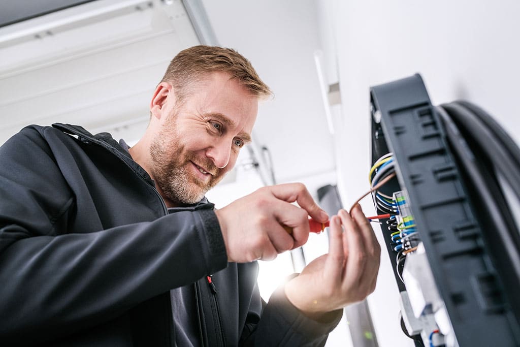 Wallbox-Installation auf der Campinganlage - CampingImpulse